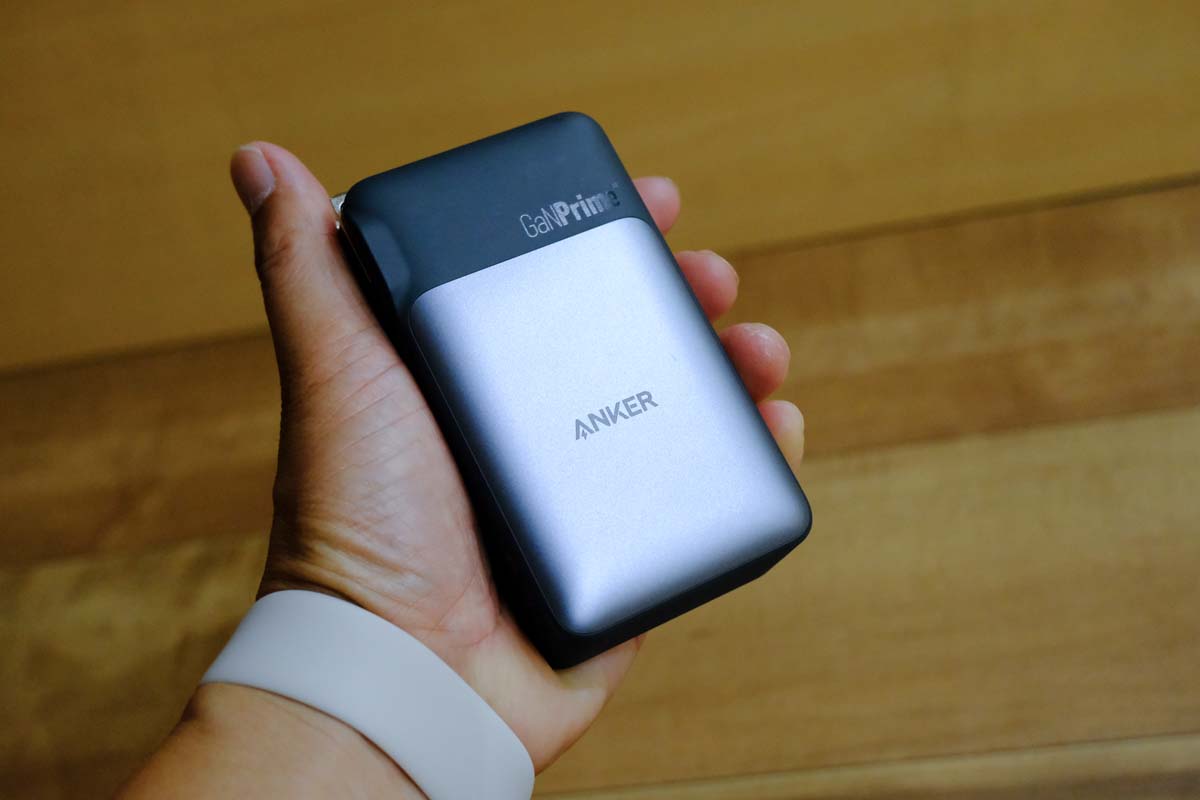【レビュー】Anker 733 PowerBankはモバイルバッテリー搭載の65W USB充電器｜充電時間も計測