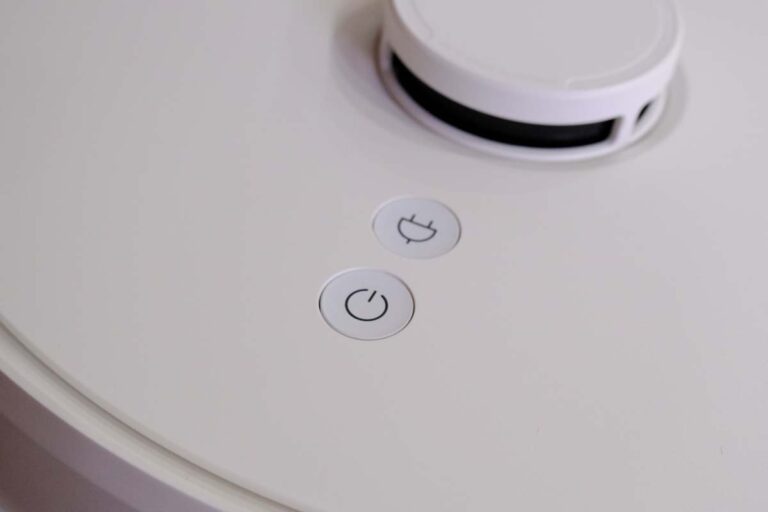 【レビュー】SwitchBotのロボット掃除機 S1 Plusは自動ゴミ収集・水拭きしかも静音設計でおすすめ