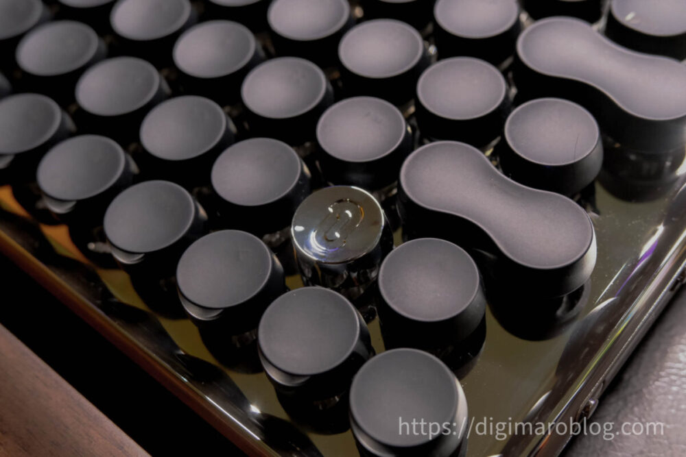 Lofree Dotシリーズ Dark Knight Collectionをレビュー｜デスク周りをこだわる人へ